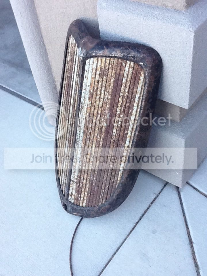 **Just picked up a 1934 Ford Pines Winterfront Grille and have some ...